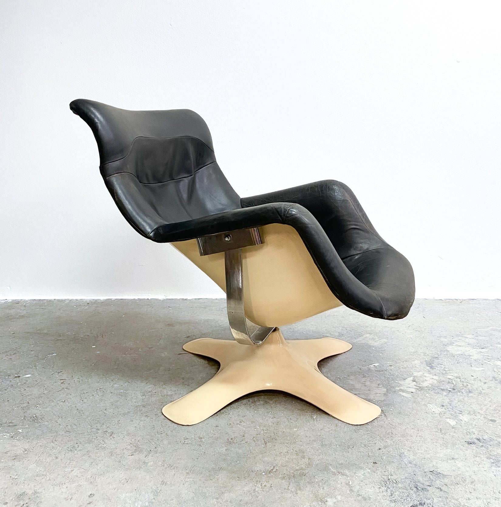 Iconic Mid Century Karuselli Chair by Yrjö Kukkapuro for Haimi, Finlan ...