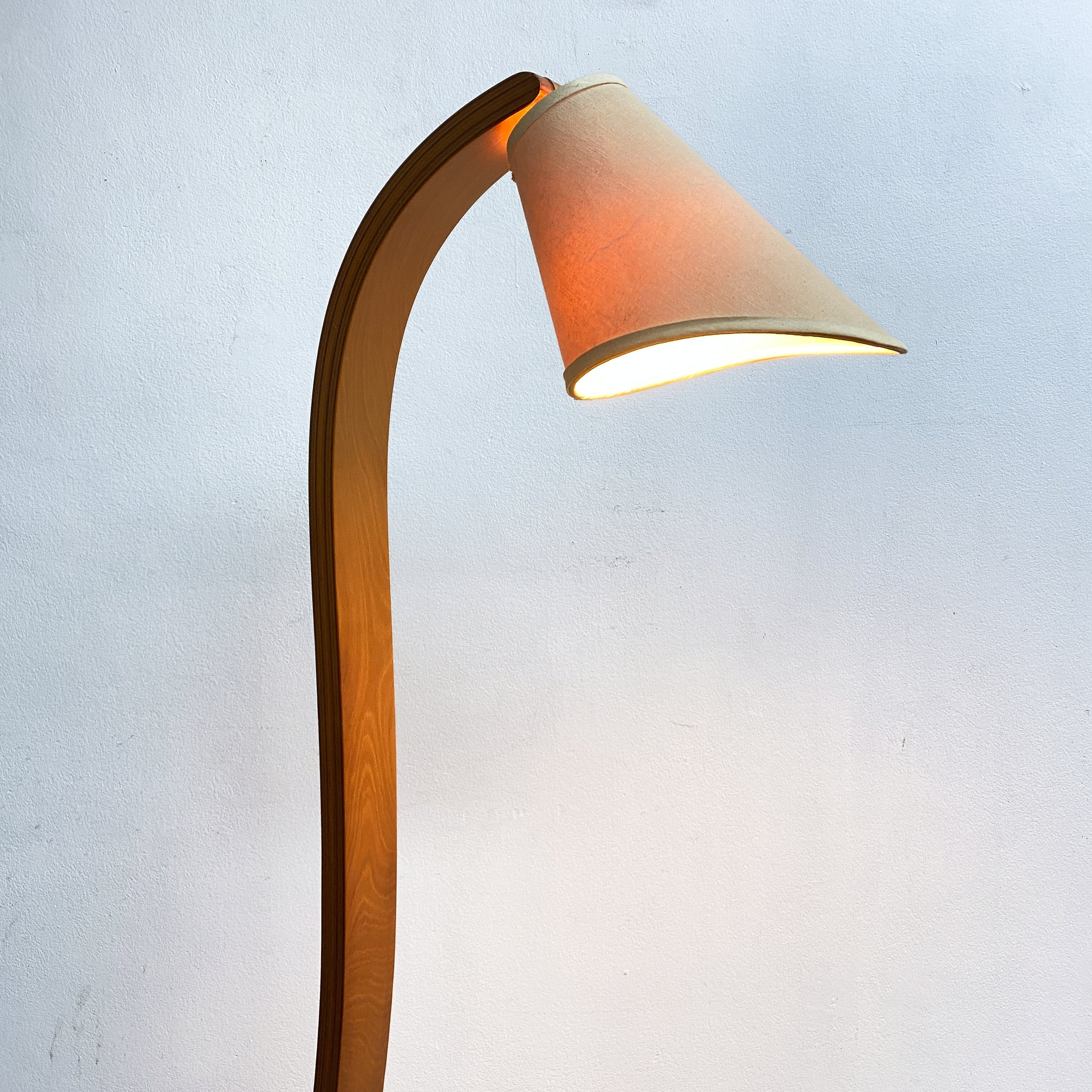 Rare Early Mid Century Australian Queensland Maple Bent Wood Standard ...