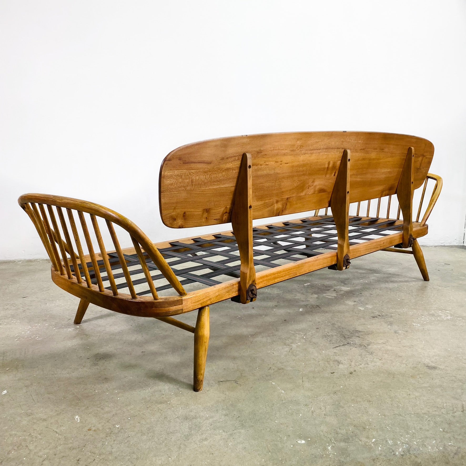 Mid Century Ercol Studio Sofa Daybed– The Design Ark