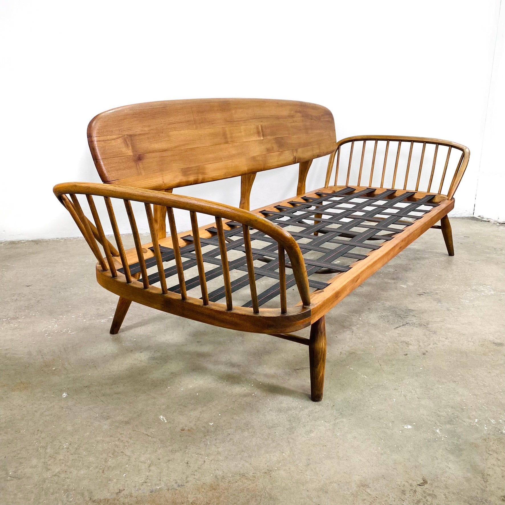 Mid Century Ercol Studio Sofa Daybed– The Design Ark