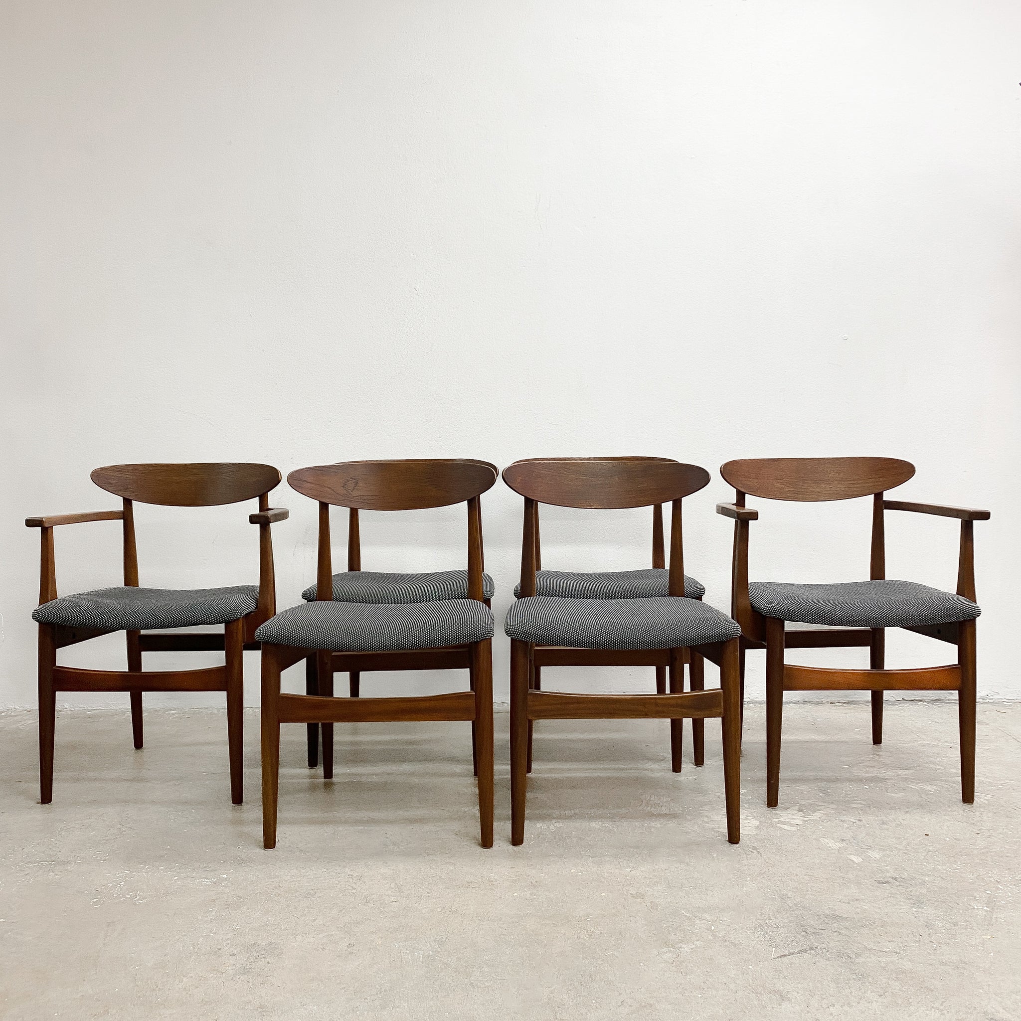 Set of 6 Mid Century Spade Back Dining Chairs– The Design Ark