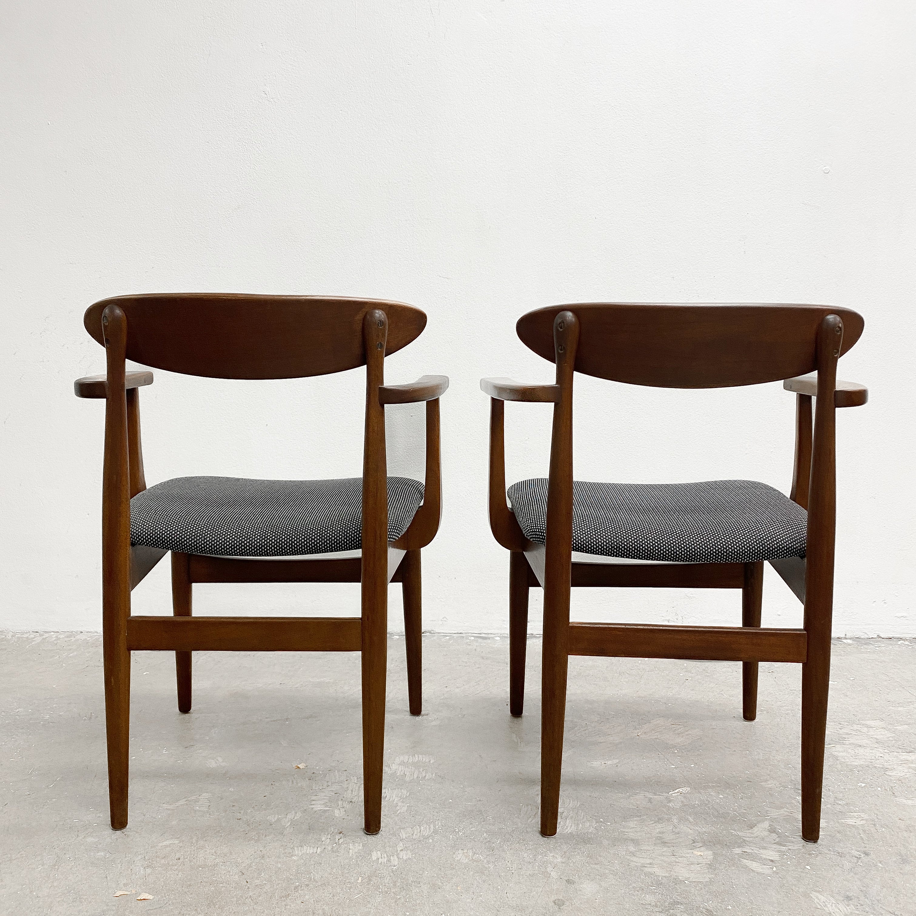 Set of 6 Mid Century Spade Back Dining Chairs– The Design Ark