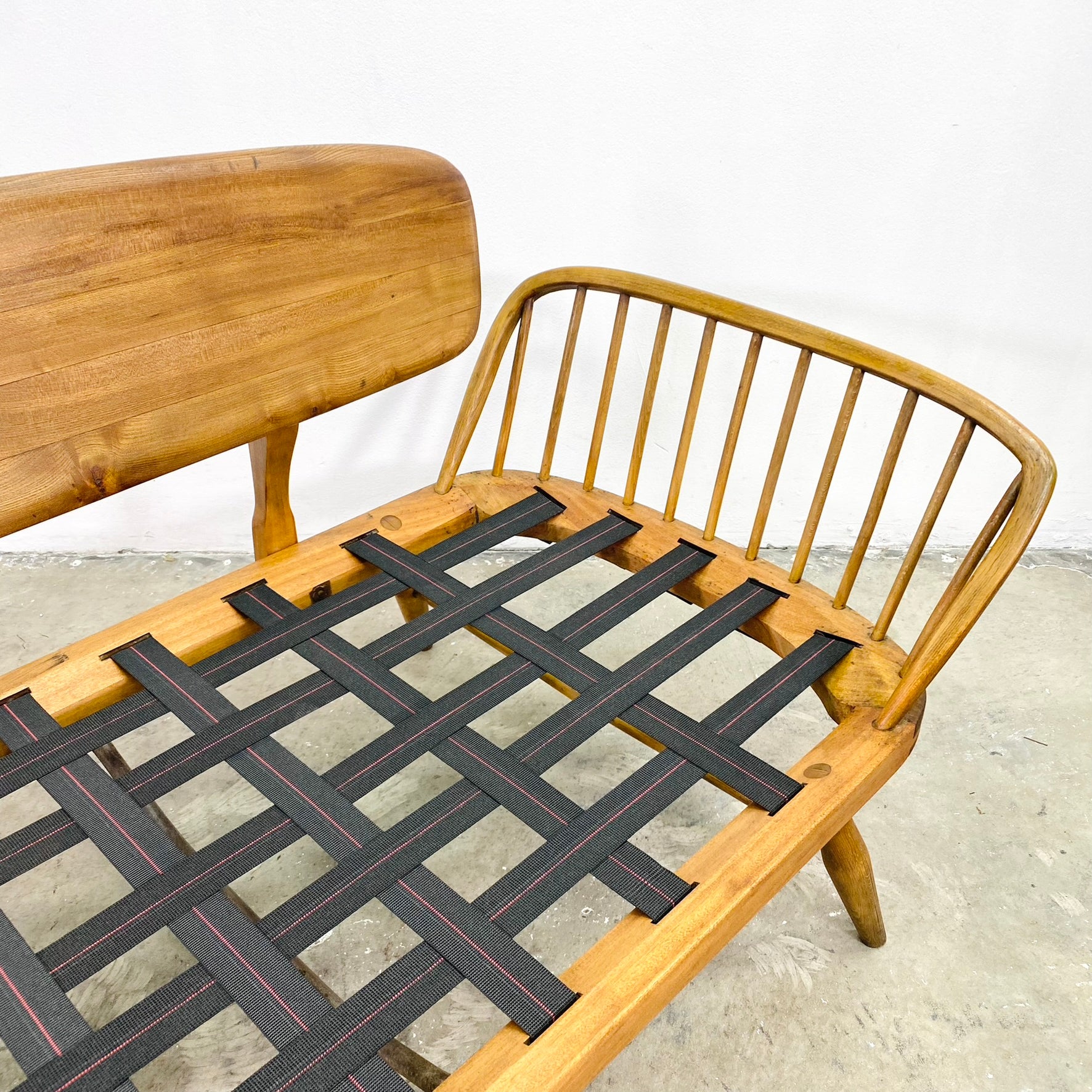 Mid Century Ercol Studio Sofa Daybed– The Design Ark