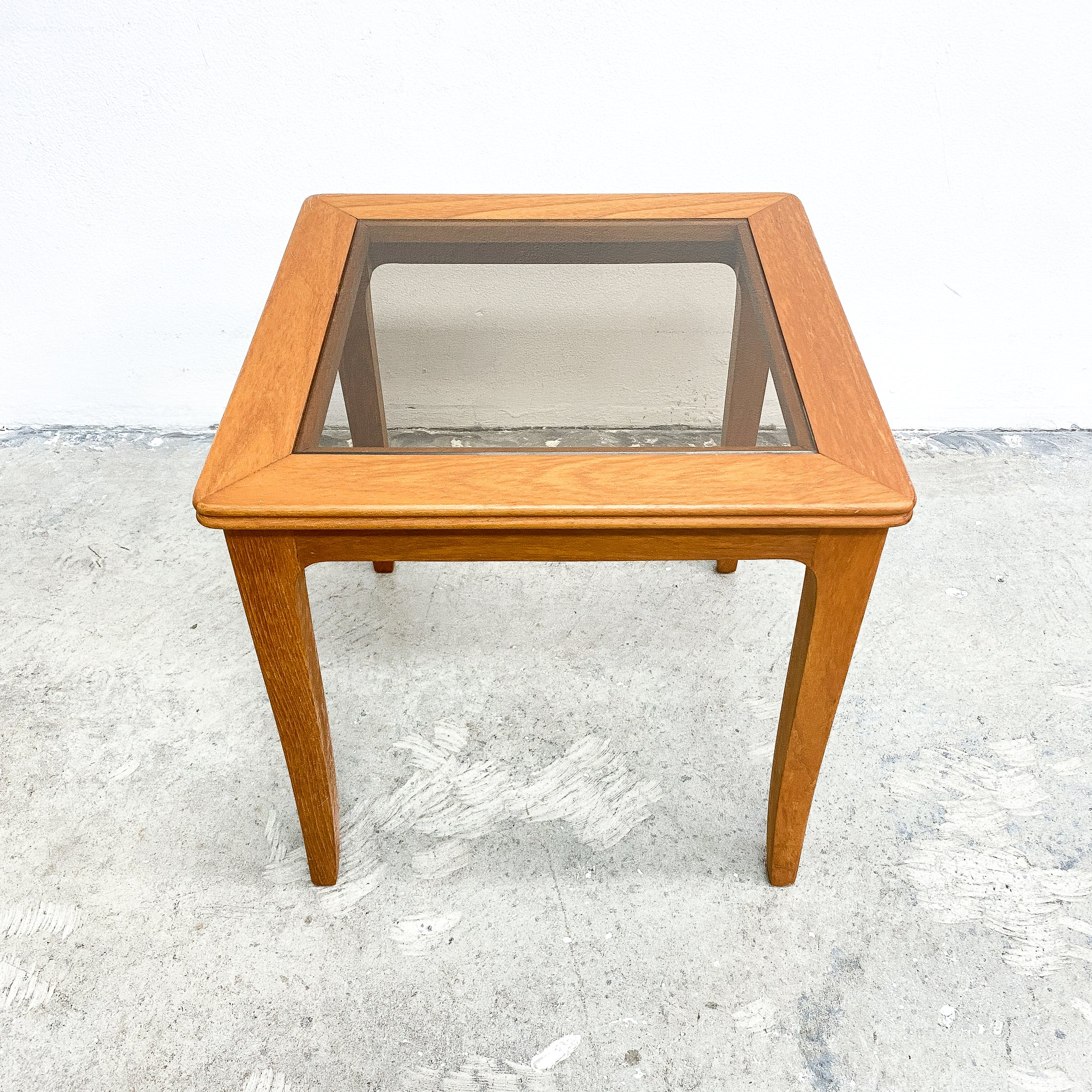 Mid Century Chiswell Teak And Glass Top Side Table– The Design Ark