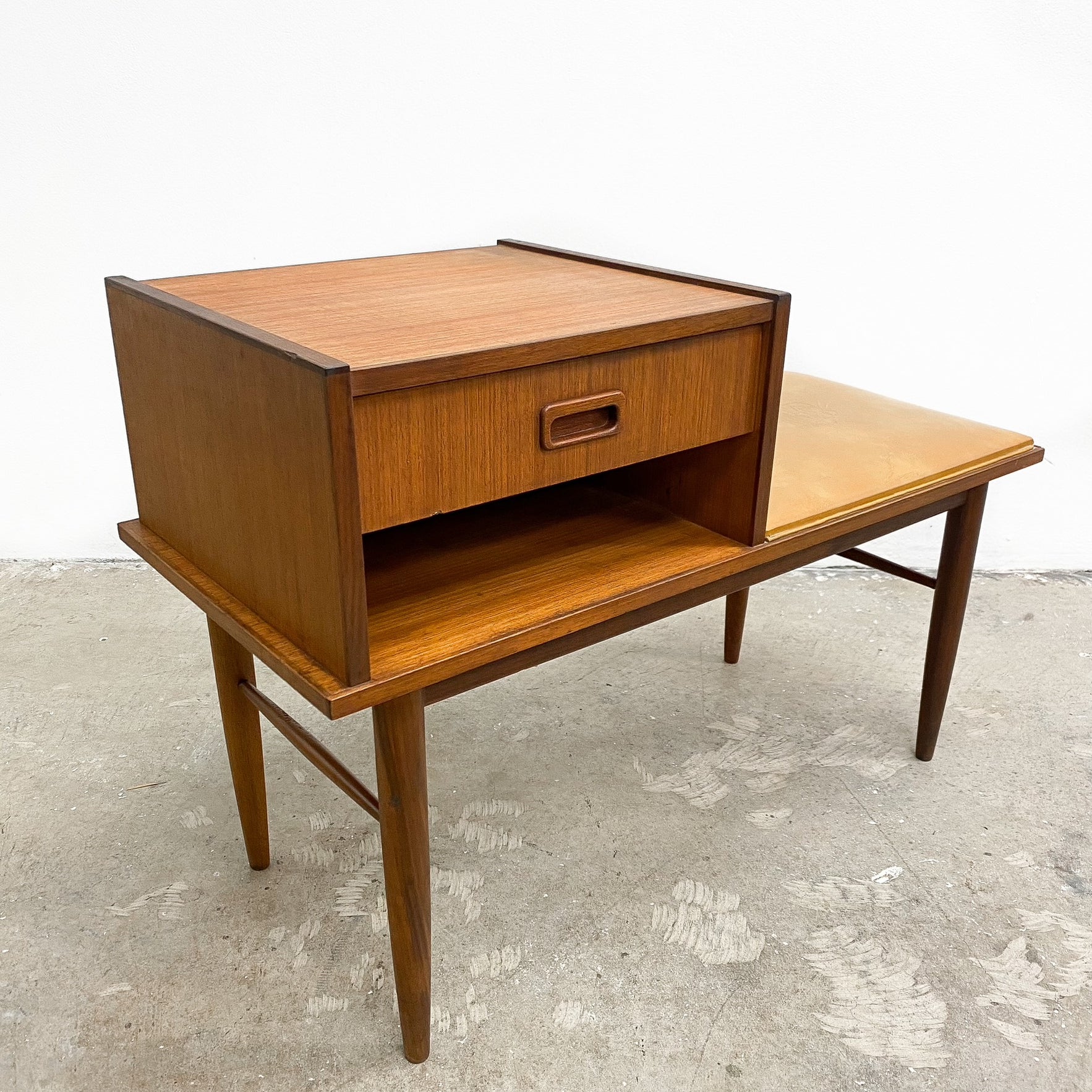 Original Mid Century Elite Telephone Table – The Design Ark