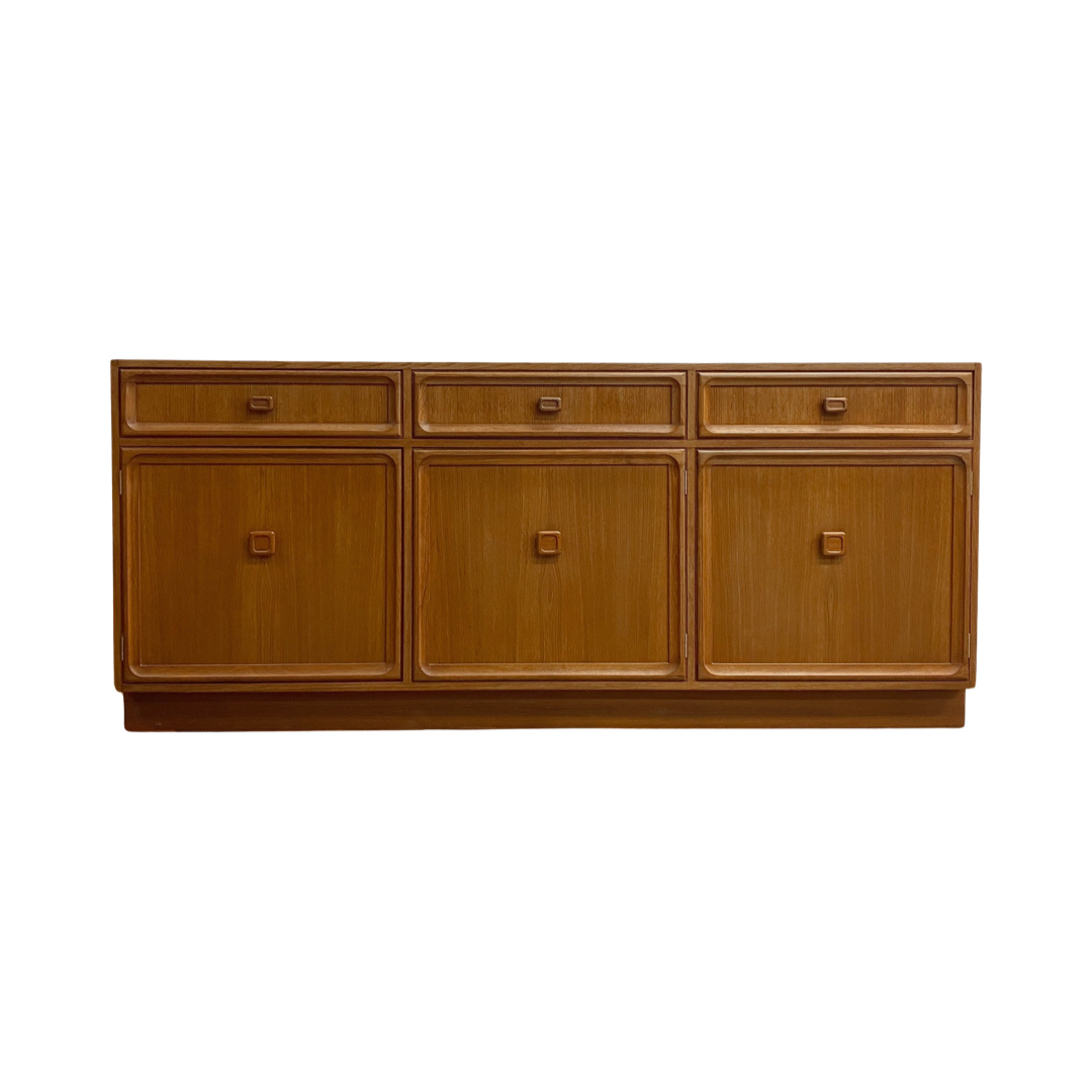 Mid Century Parker Square Handled Teak Sideboard– The Design Ark
