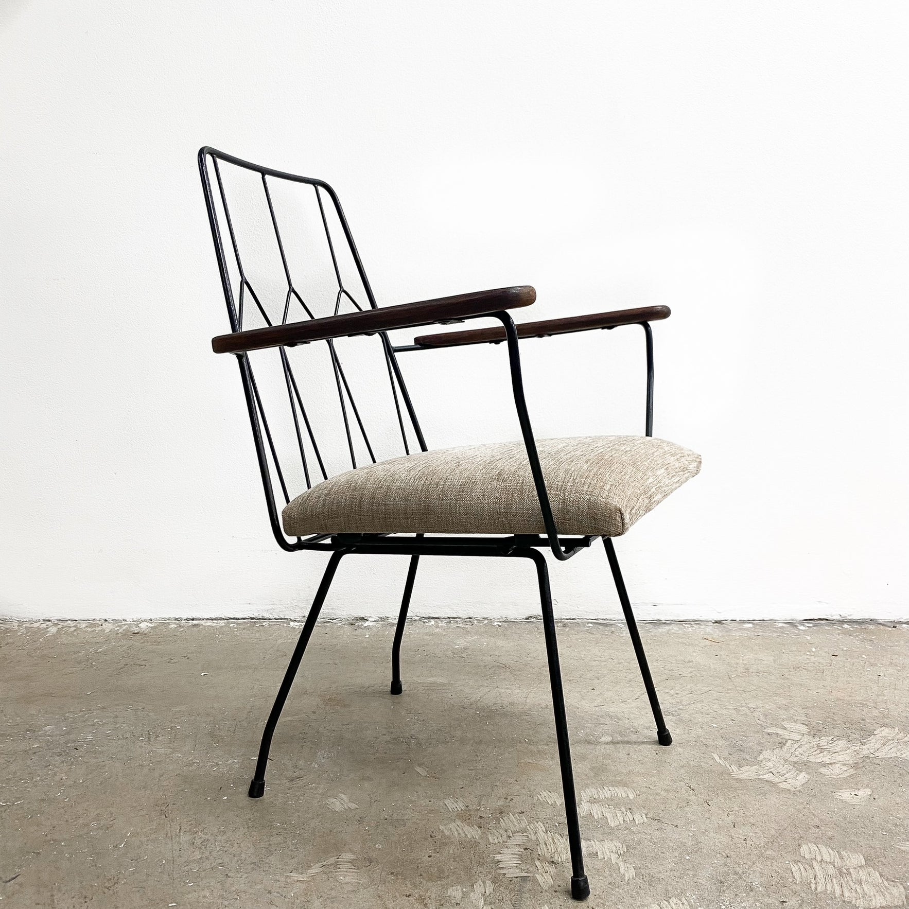 Mid Century Retro Wire Metal Frame Armchair – The Design Ark