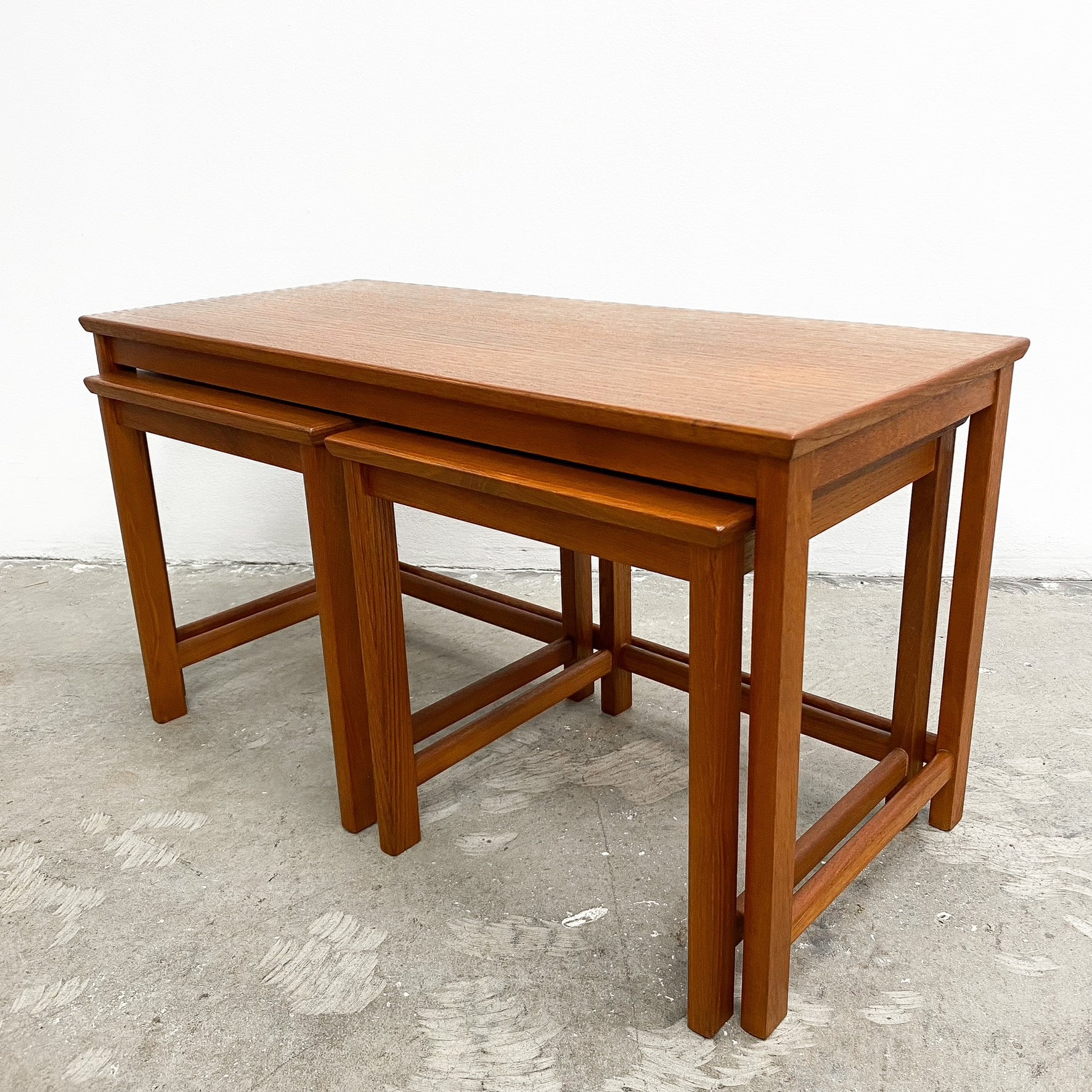 Parker Mid Century Nesting Coffee Tables– The Design Ark