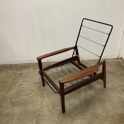 FLER ‘Flermark’ Recliner chair – The Design Ark