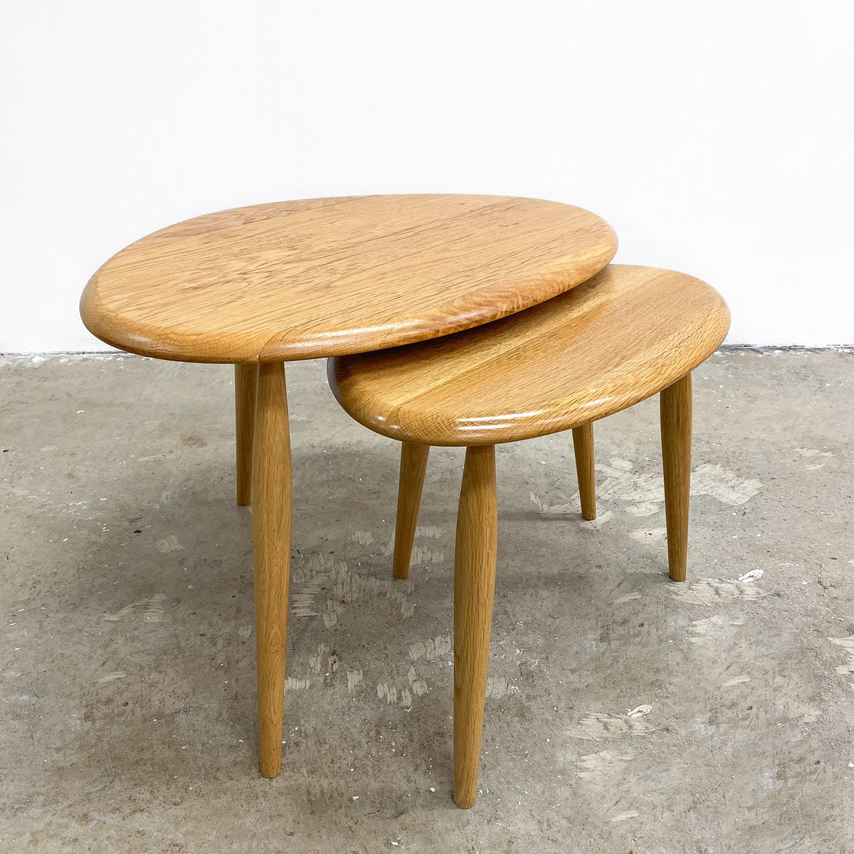 Pair Of Mid Century Elm Side Tables By Ercol – The Design Ark