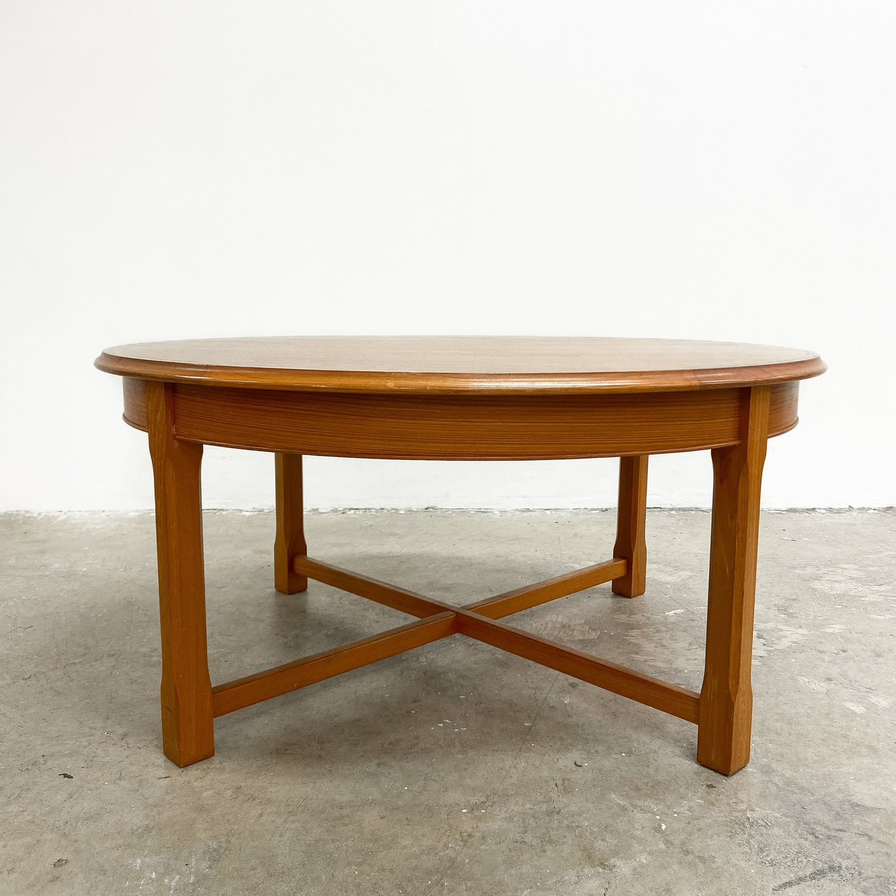 Parker Mid Century Round Teak Coffee Table– The Design Ark