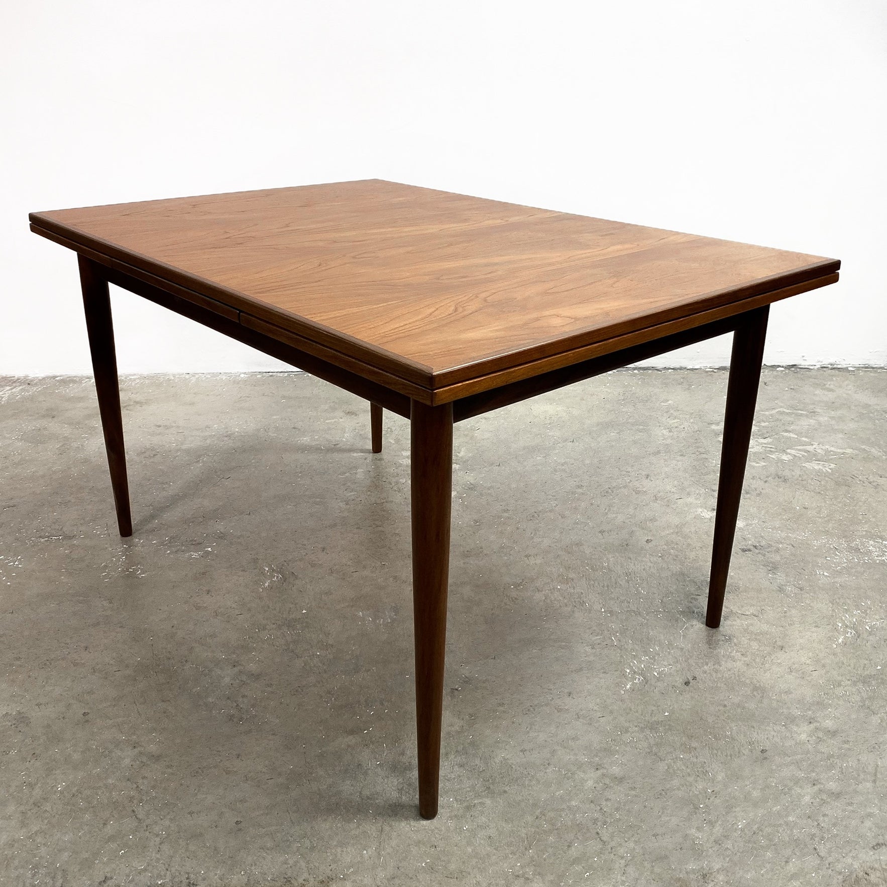 Parker Nordic Mid Century Extension Dining Table - Restored – The ...