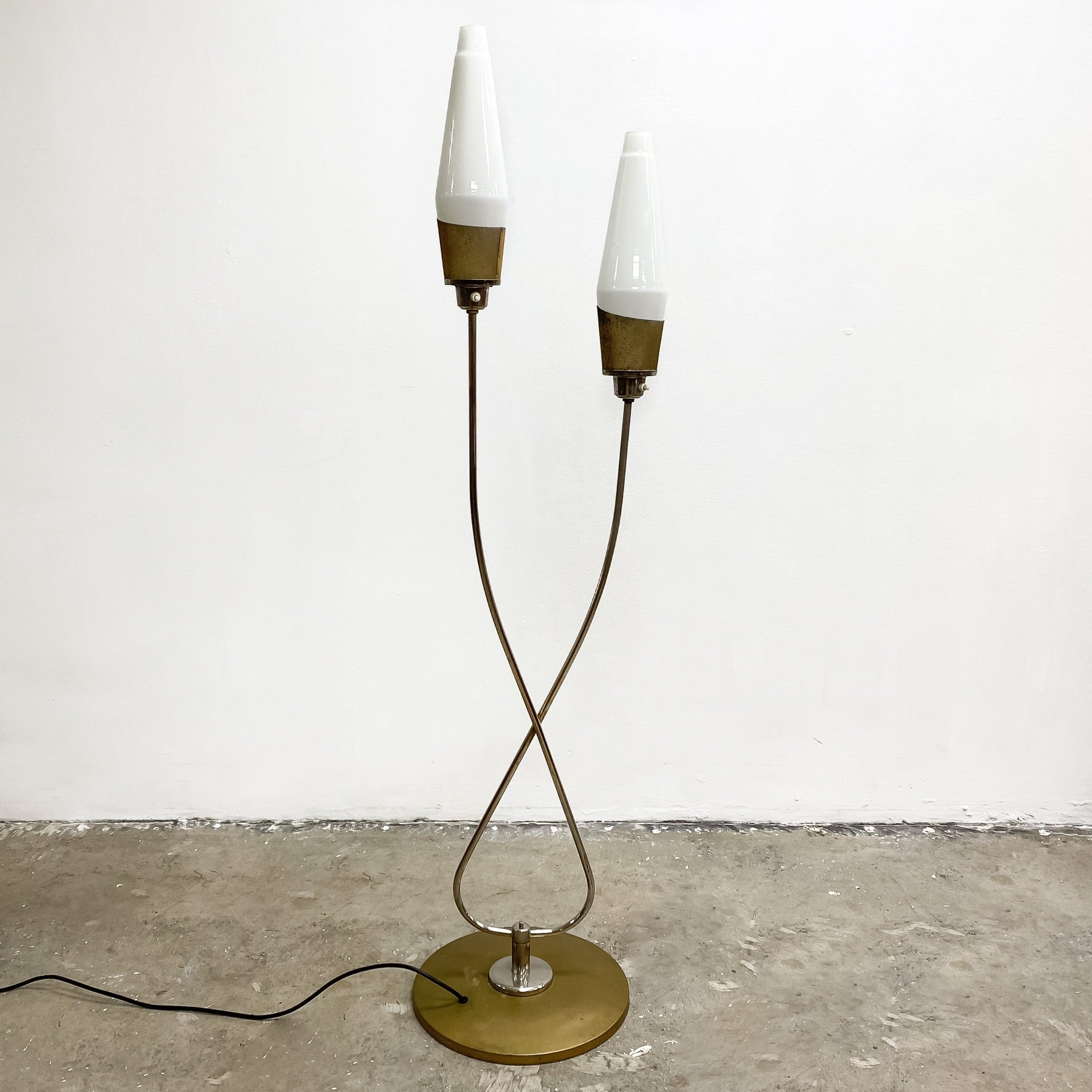 Mid Century Australian Arrow Twin Floor Lamp– The Design Ark