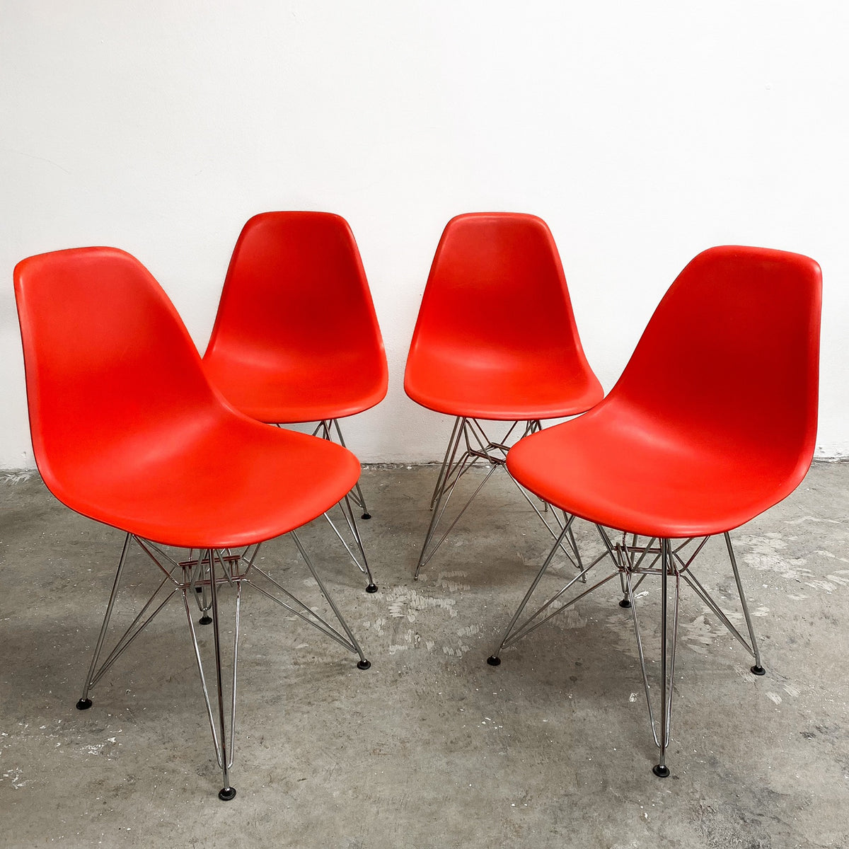 Authentic Set of Four Vitra Eames DSR Eiffel Plastic Dining Chairs ...