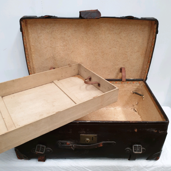Large Antique Leather Trunk – The Design Ark